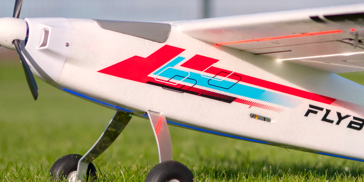 HobbyKing Flybeam V2 Night Flyer – Design Changes, Flying Style, and ...